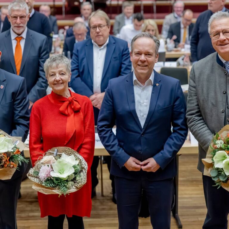 Politik im Oberbergischen Kreis: Radevormwalder ist dritter ...